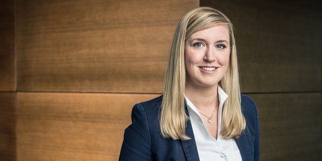 Alexandra Groth Partner Rechtsanwalt Specialized Attorney for ...