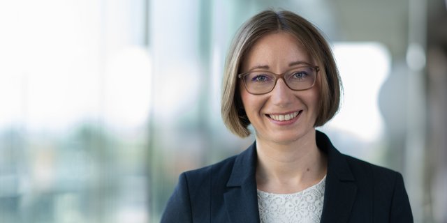 Dr. Agnès Reinhold Associate Avocat (France) - Oppenhoff